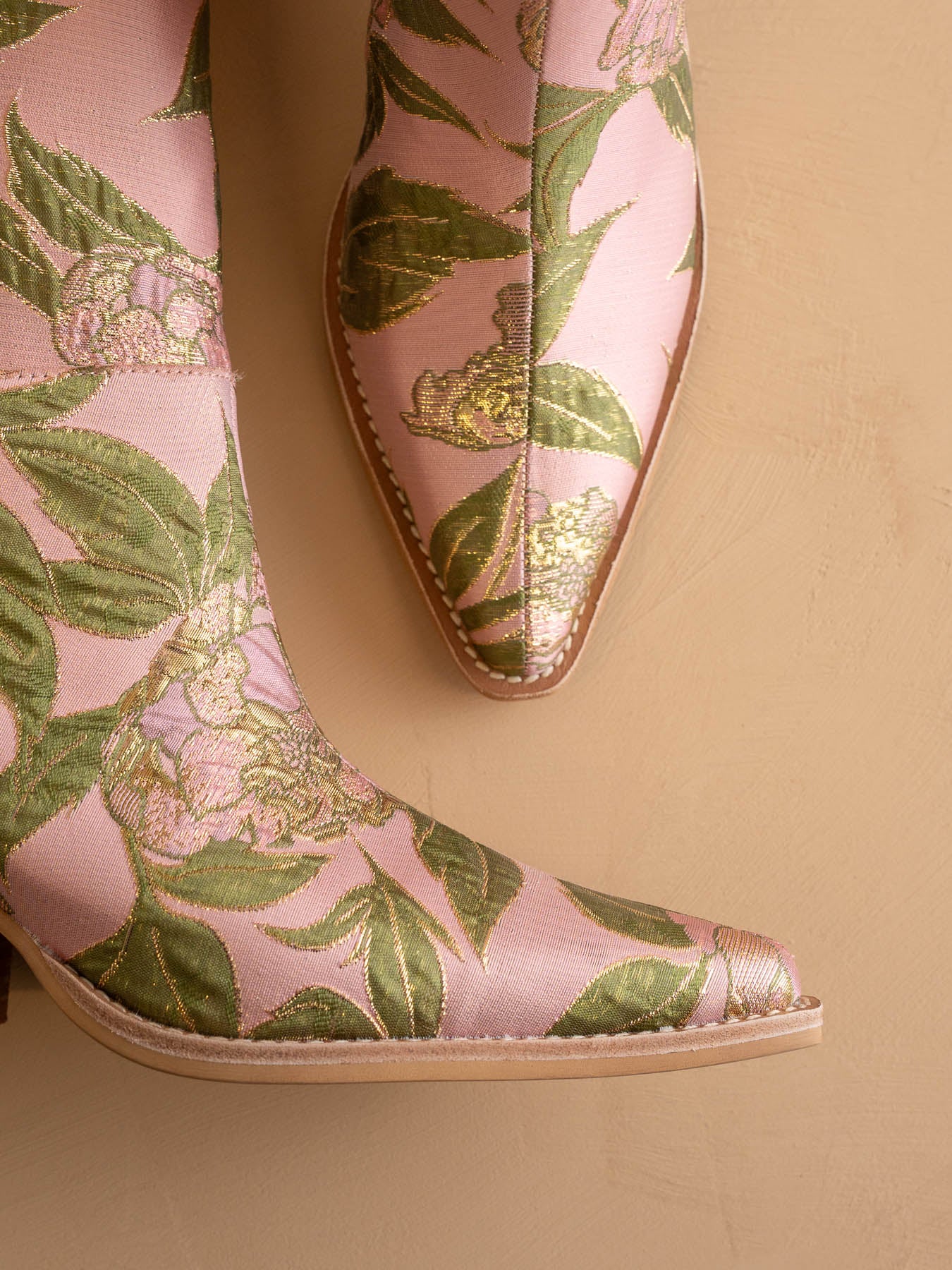 The Tesha | Rose Garden Floral Cowboy Boot – Oasis Society x Free Soul Co.
